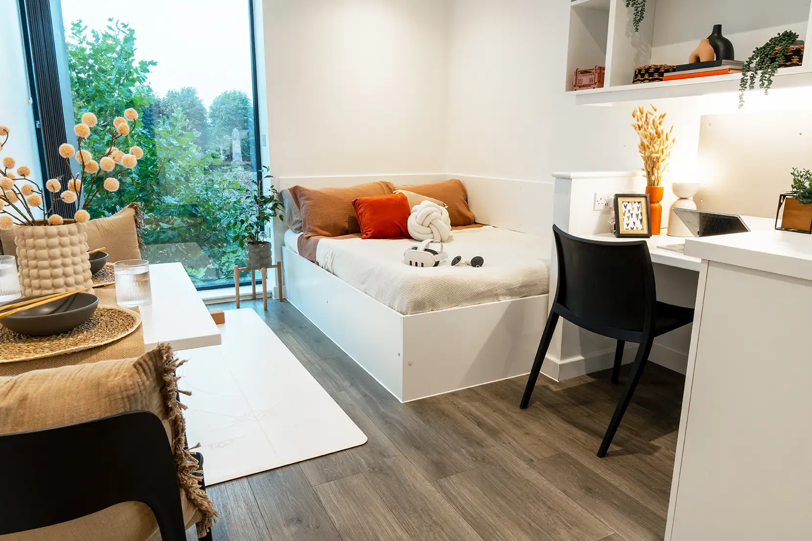 Palamon Court - Elite Student Studio - Neo Students